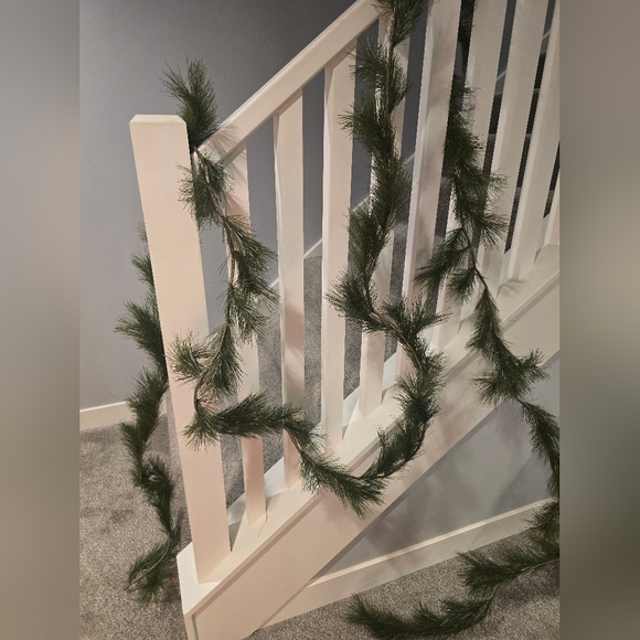 Holiday | 9 Garland | Poshmark